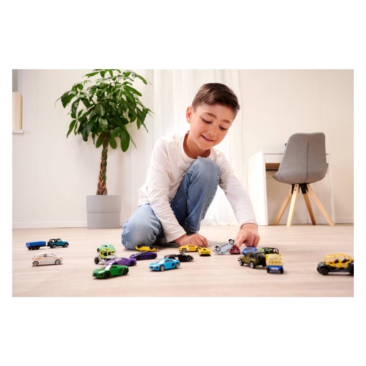 Majorette Majorette Darilni set 20 avtomobilčkov - Baby Center spletna ...